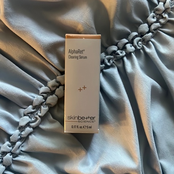 skinbetter science | Skincare | 5ml Alpharet Clearing Serum Brand New ...